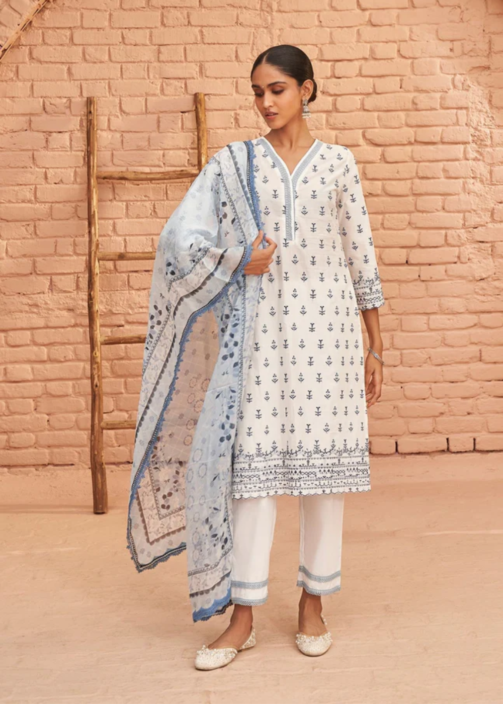 Mulmul Official - Exquisite Indian Wear | Timeless Ethnic Fashion
