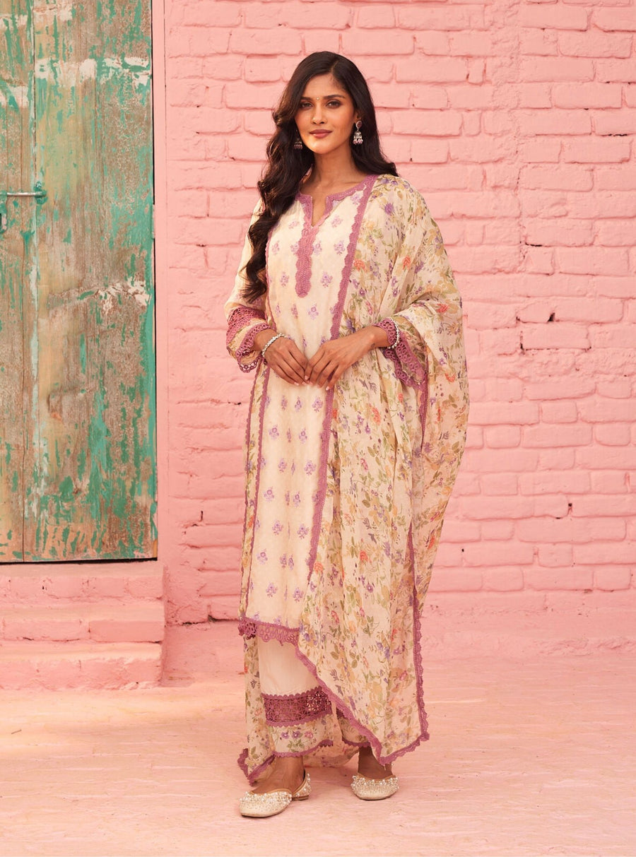 Mulmul Organza Printed Alwen Off White Kurta With Mulmul Cotton Alwen
