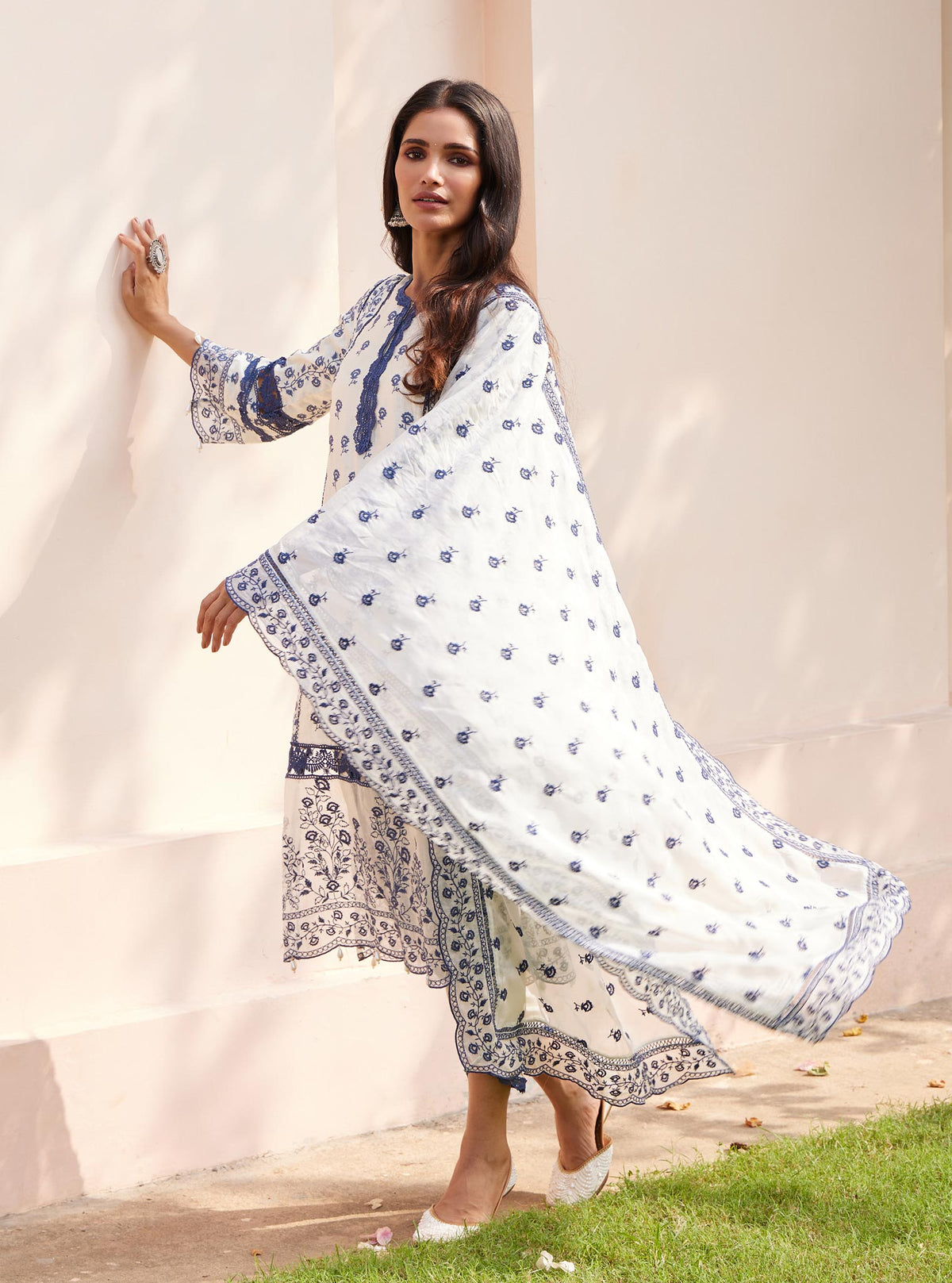 Mulmul Pima Svasti Off white Kurta with Mulmul Pima Svasti Off white P