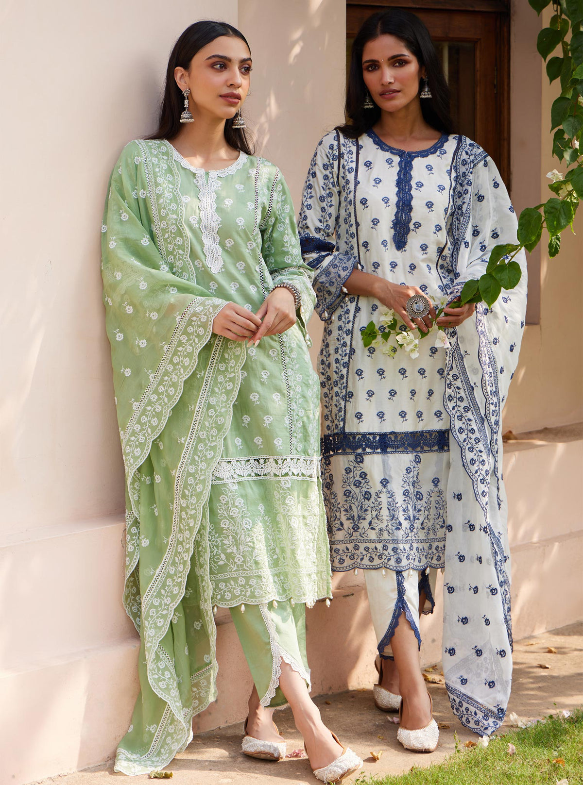 Mulmul Pima Svasti Off white Kurta with Mulmul Pima Svasti Off white P