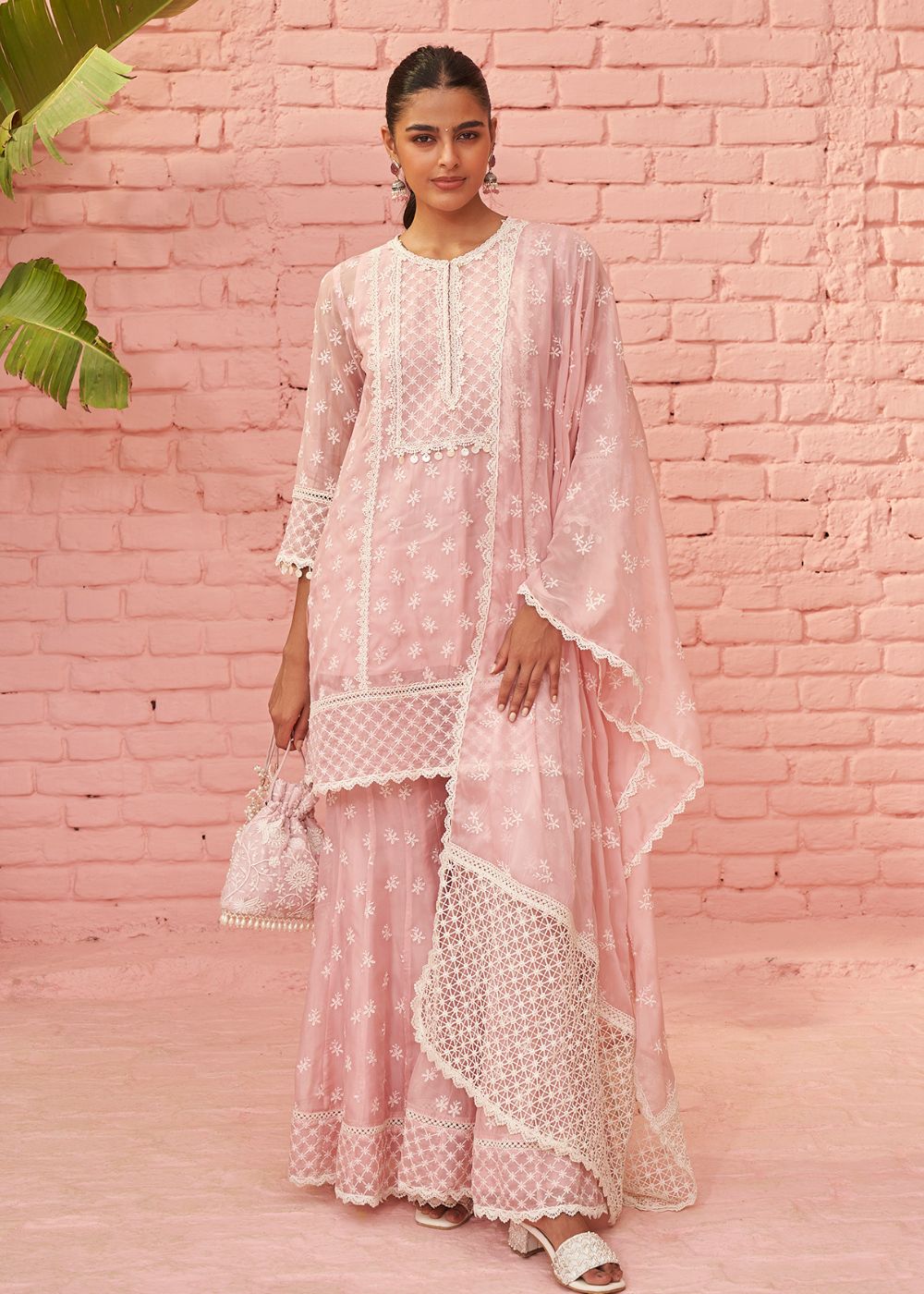 Mulmul Official - Exquisite Indian Wear | Timeless Ethnic Fashion