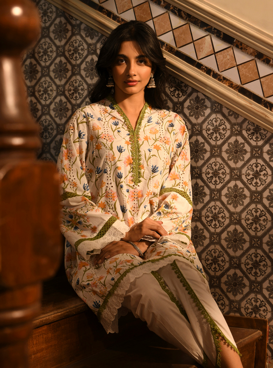 Mulmul Cotton Gargi White Printed Kurta With Mulmul Cotton Gargi White