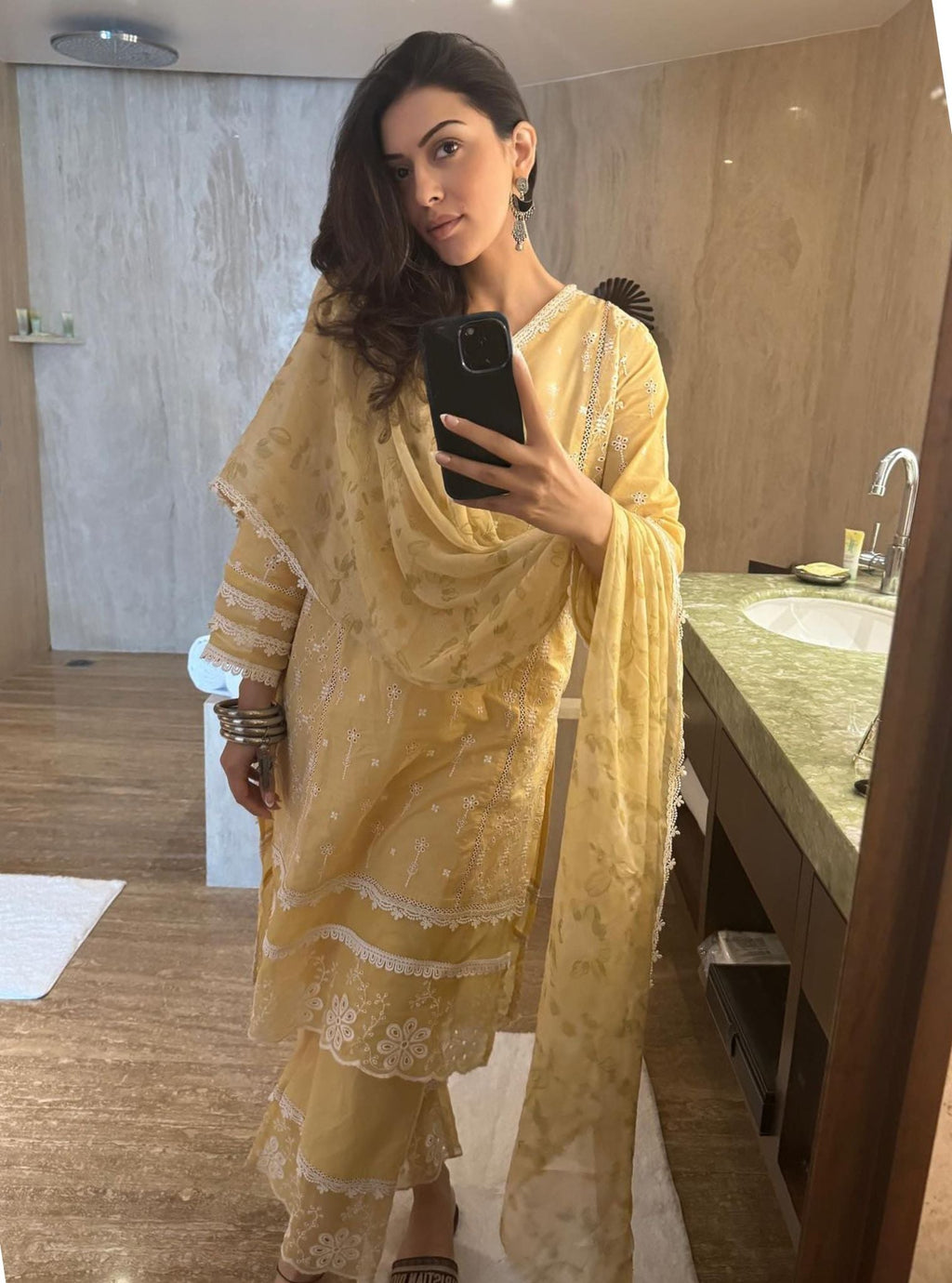 Mulmul Cotton Gulnar Yellow Kurta With Mulmul Cotton Gulnar Yellow Pan