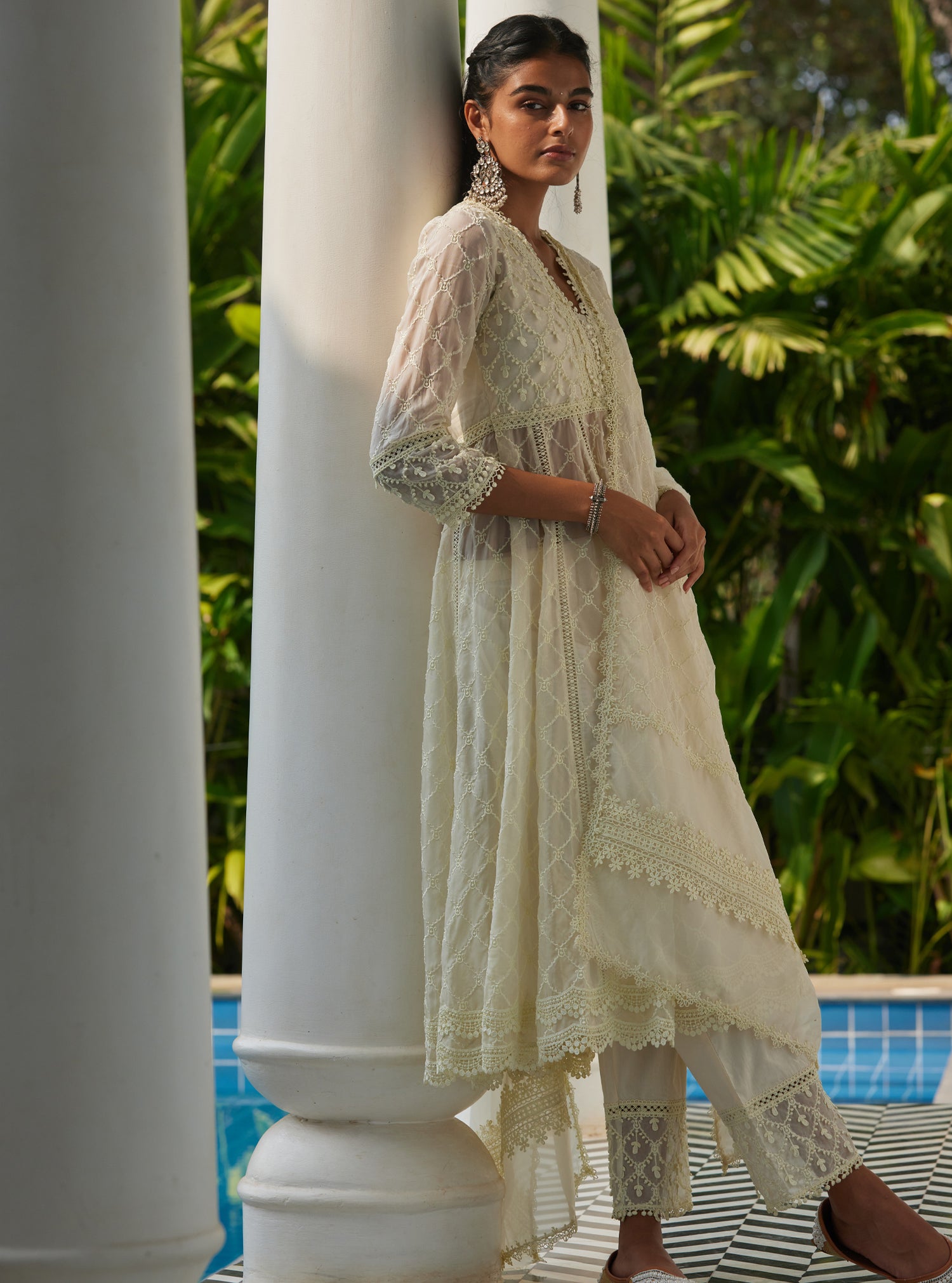 Mulmul Organza Anarkali Dori White Kurta With Mulmul Cotton Dori White