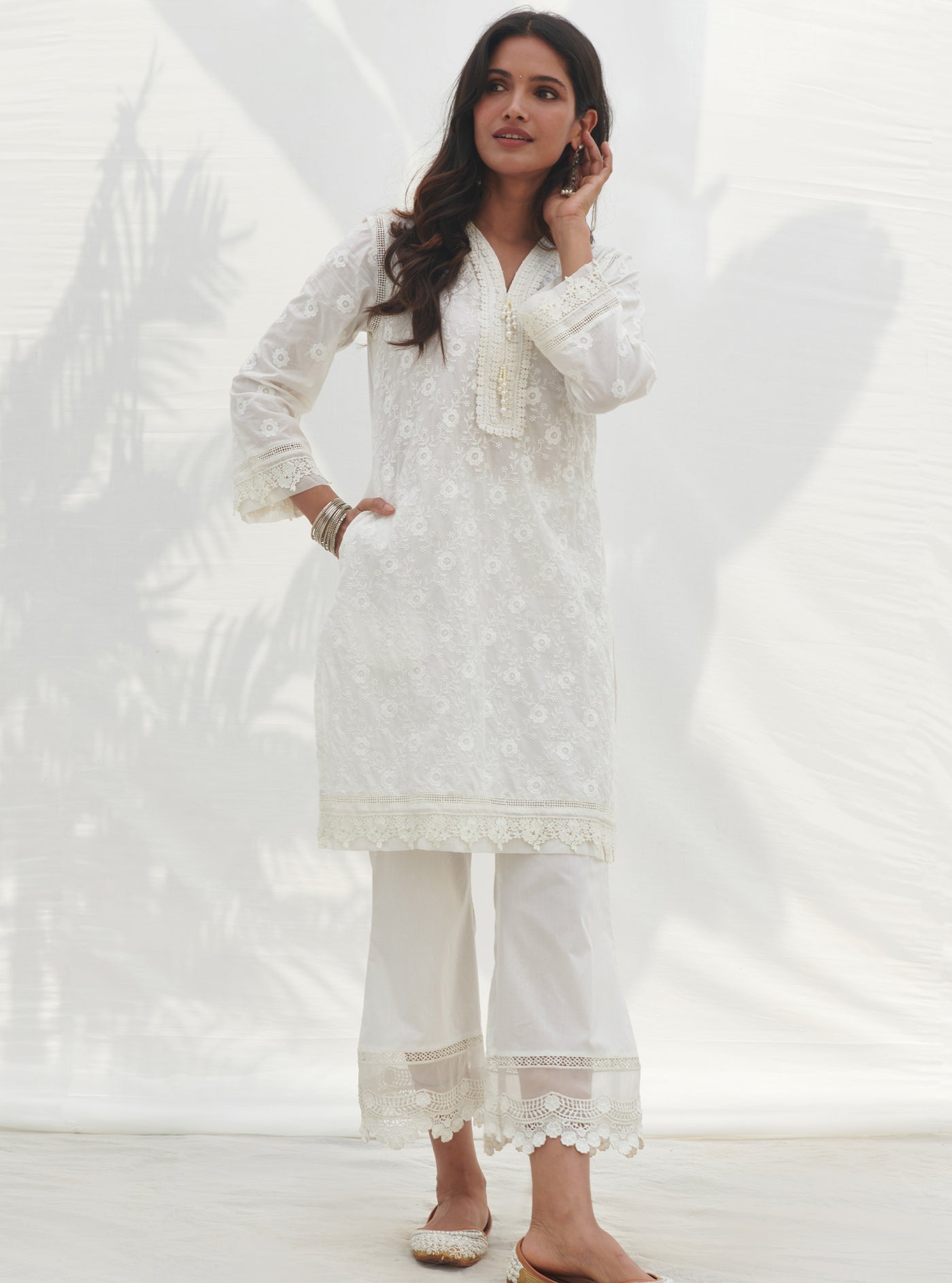 Mulmul Cotton Codli White Kurta With Mulmul Cotton Floral Lace Flared